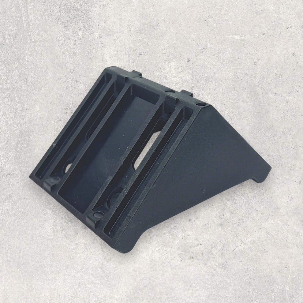 8080 Nylon Corner Bracket Black – The Aluminum Carpenter